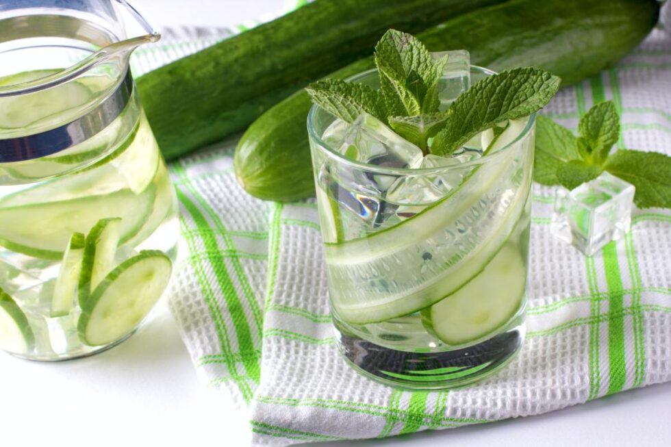 12 Benefits of Cucumber Water: A Healthy Way to Stay Hydrated!